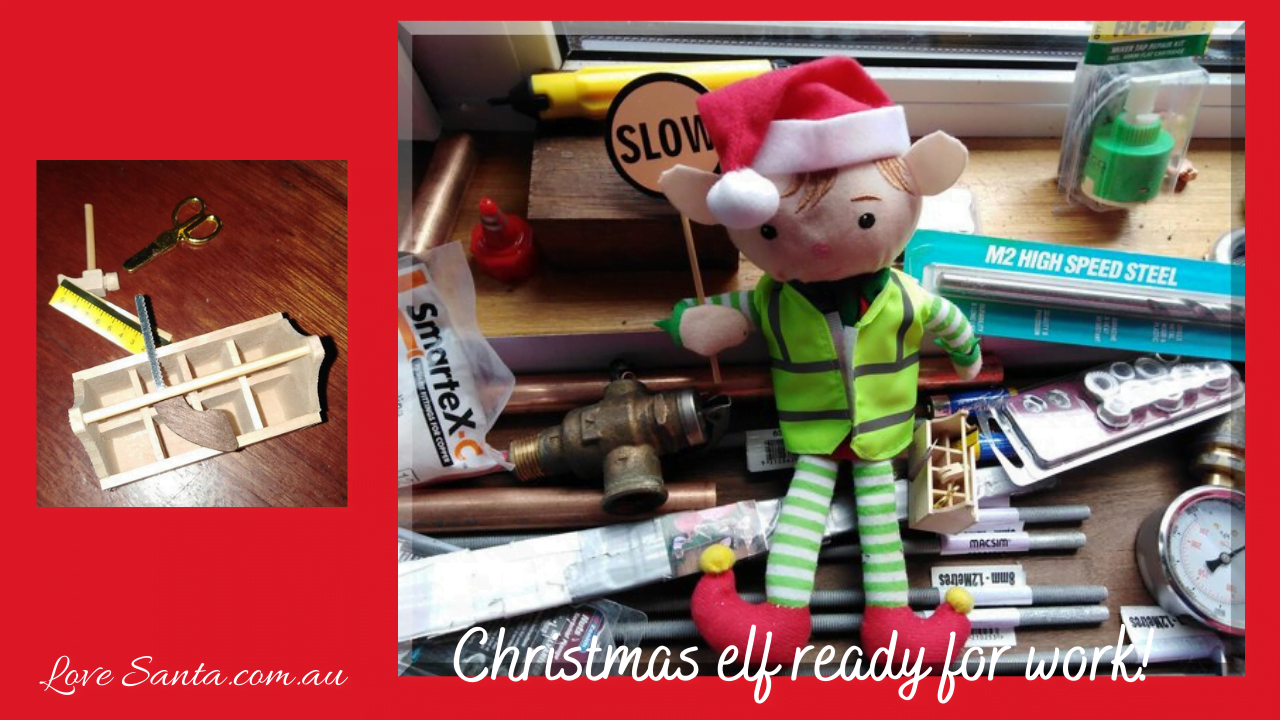 Constructions elf worker | Love Santa
